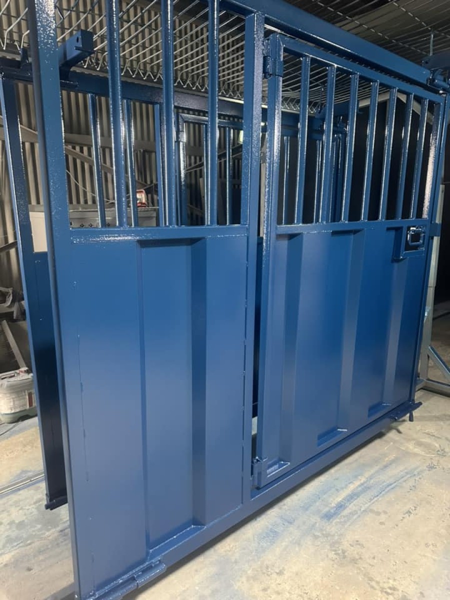 Powercoated Cattle Float - EPC Coatings